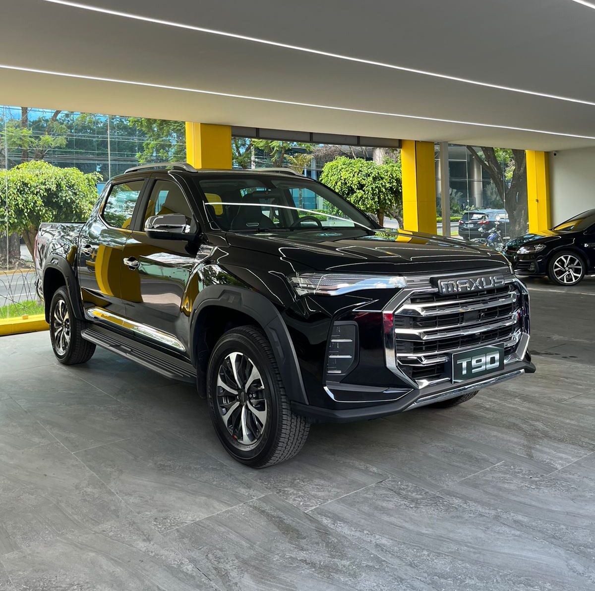 MAXUS 4X4 T90 - Auto Spot